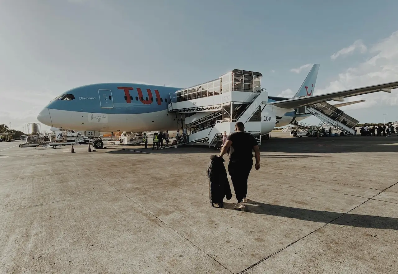 Top 10 UK Airlines – Overall Best Rating for 2025 by AirAdvisor