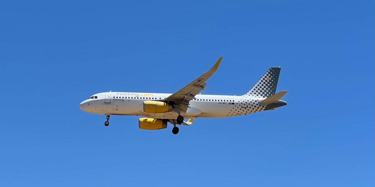 Vueling Complaints: How to File, Contact Number, Email and Form