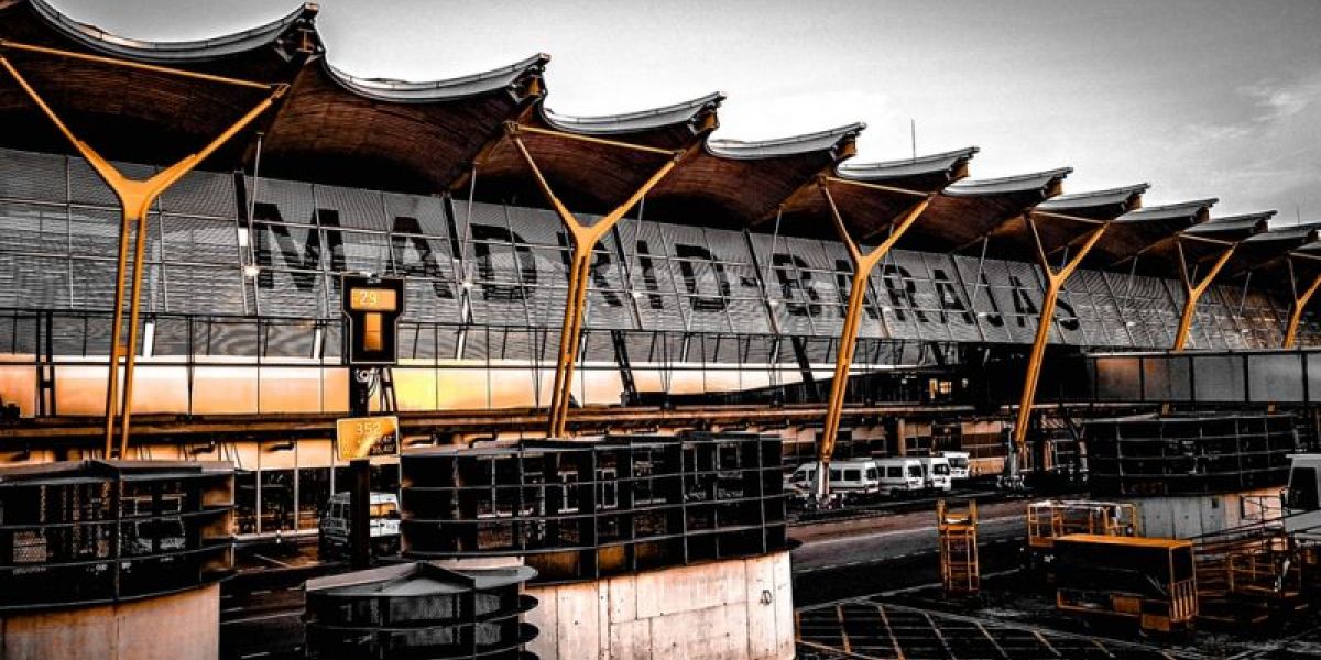 Madrid–Barajas Airport Delayed and Cancelled Flights List