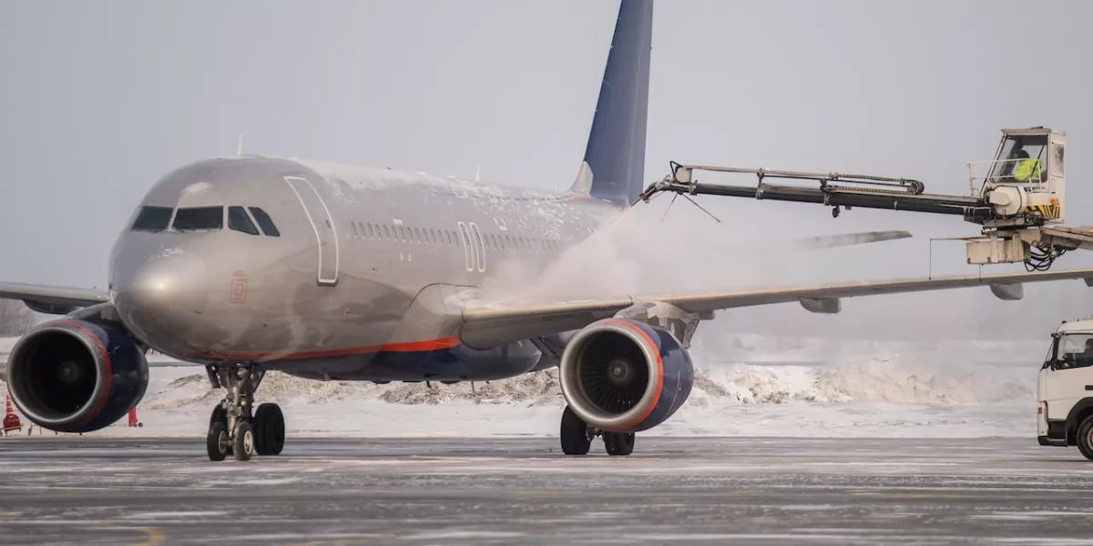 When Airlines are Responsible for Weather-related Flight Disruptions?