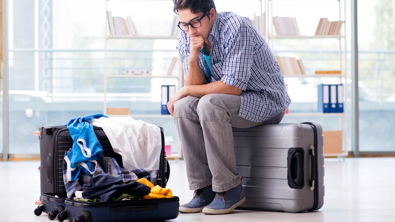 10 Smart Ways to Avoid Airline Baggage Fees